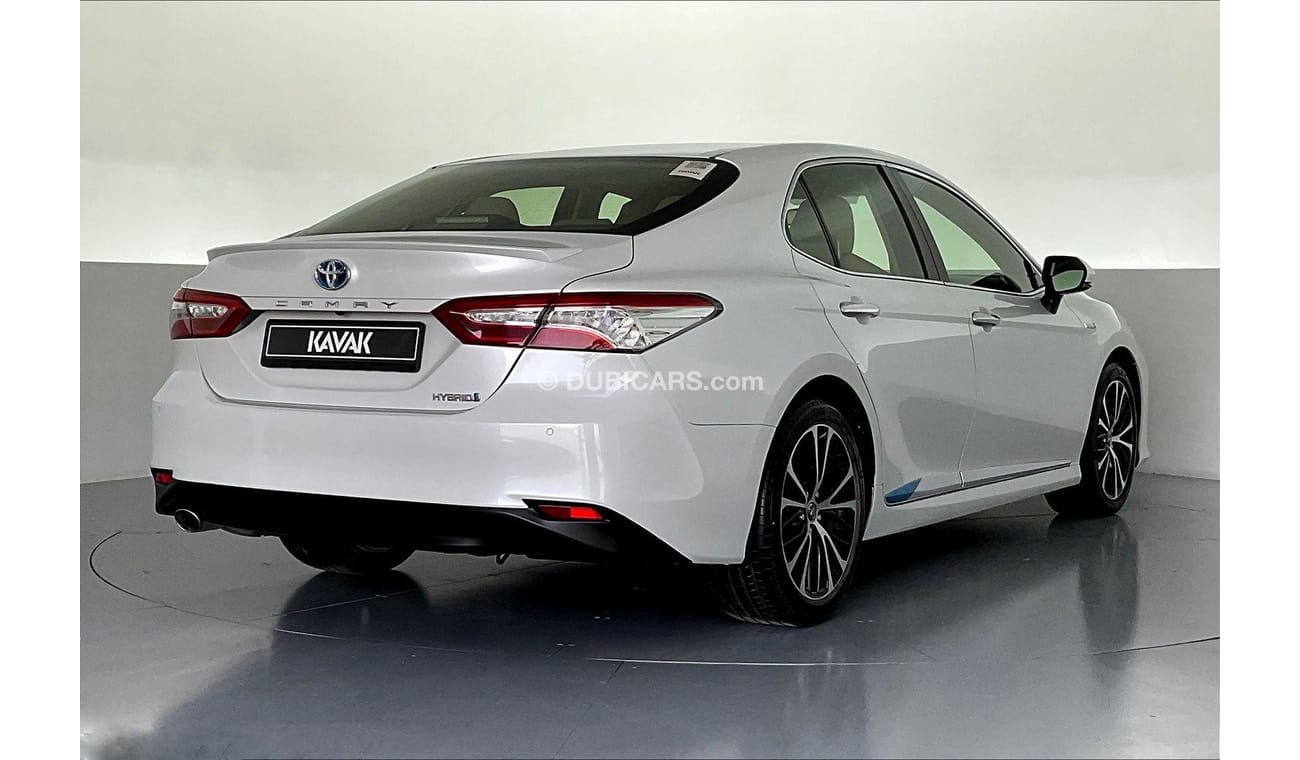 Used Toyota Camry Limited 2019 for sale in Dubai - 585644