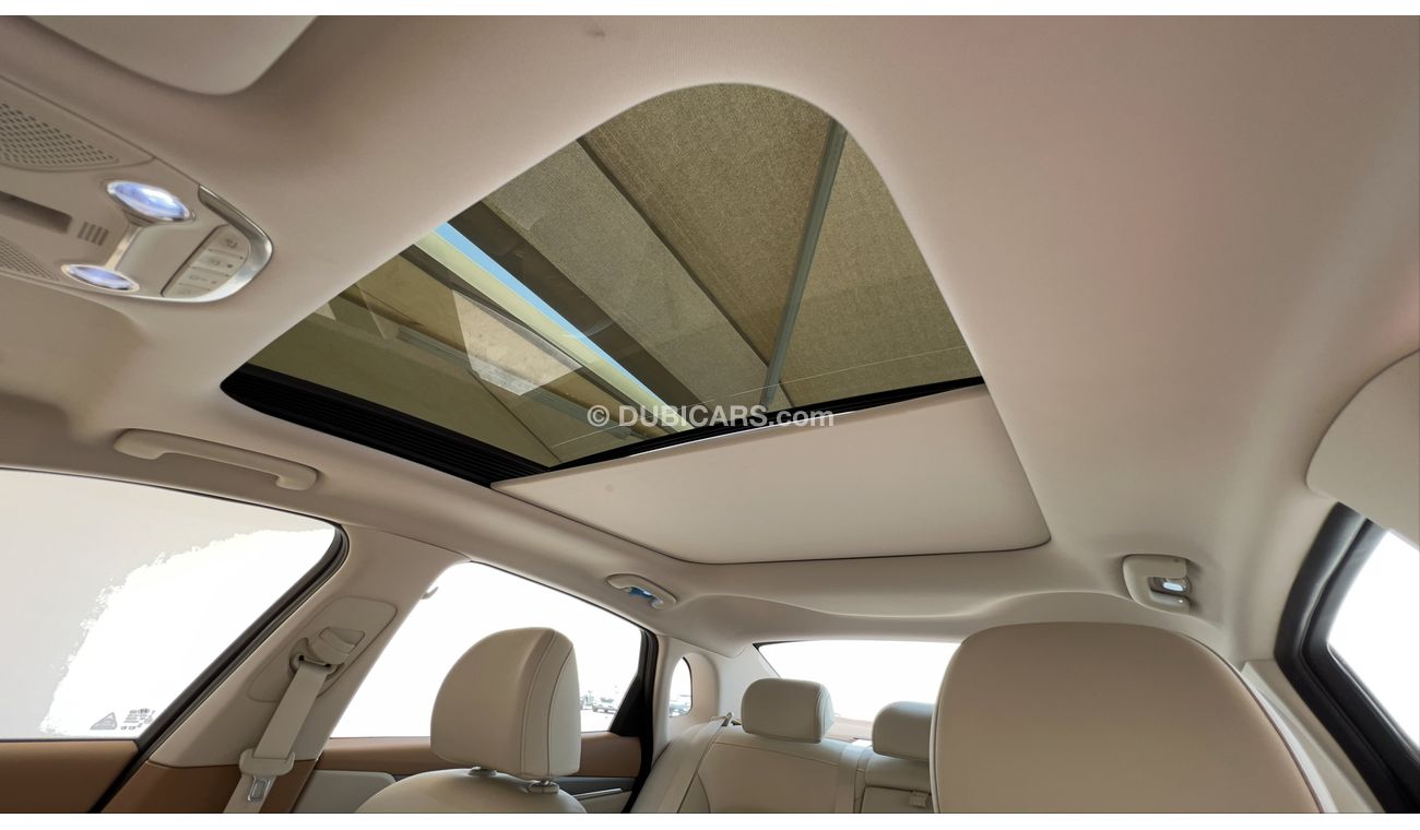 Used Hyundai Azera 3500 2021 for sale in Dubai - 566957