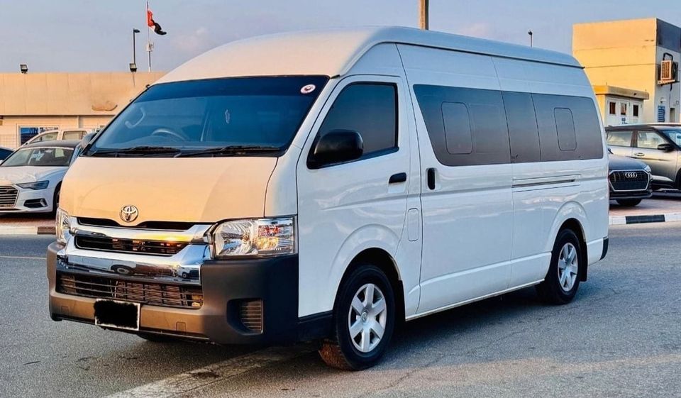 مستعملة تويوتا هاياس Commuter GLX High Roof 2.7L M/T 2016 للبيع في دبي ...