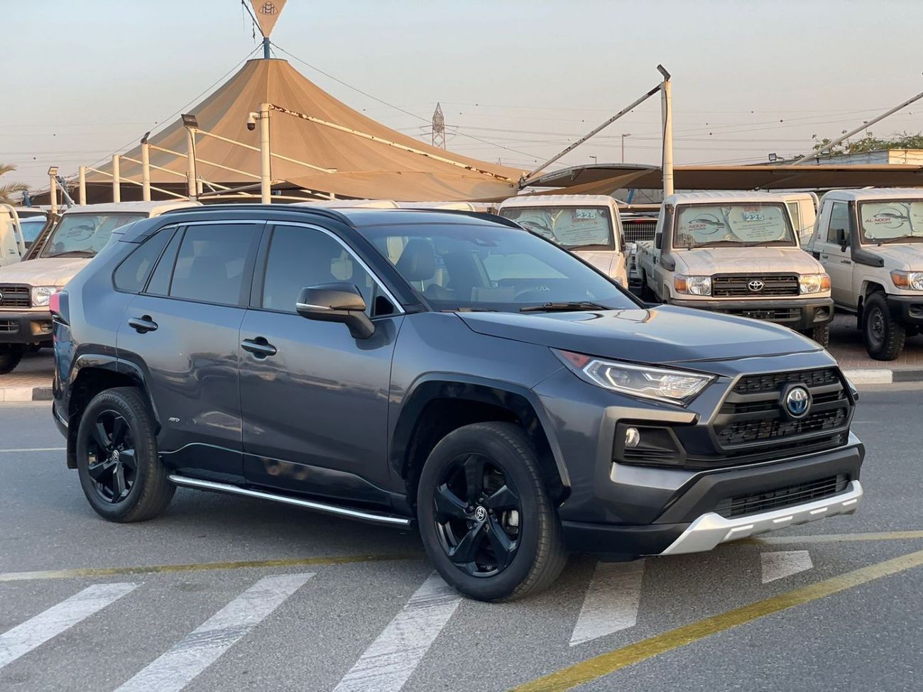 Used 2022 TOYOTA RAV4 XSE HYBIRD 4X4 FULL OPTION 2.5L-V4 / EXPORT ONLY ...