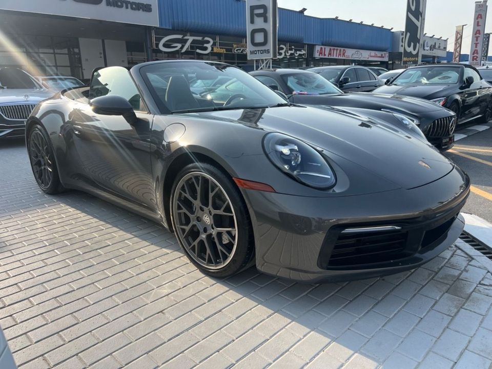 مستعملة بورش 911 Carrera 3.0L (444 HP) Coupe 2020 للبيع في دبي - 881166