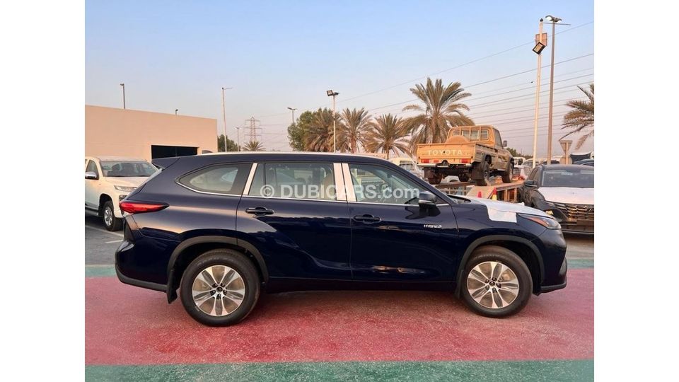 New GLE Toyota Highlander 2022 Dark Blue Color 2.5L petrol/Hybrid Awd ...