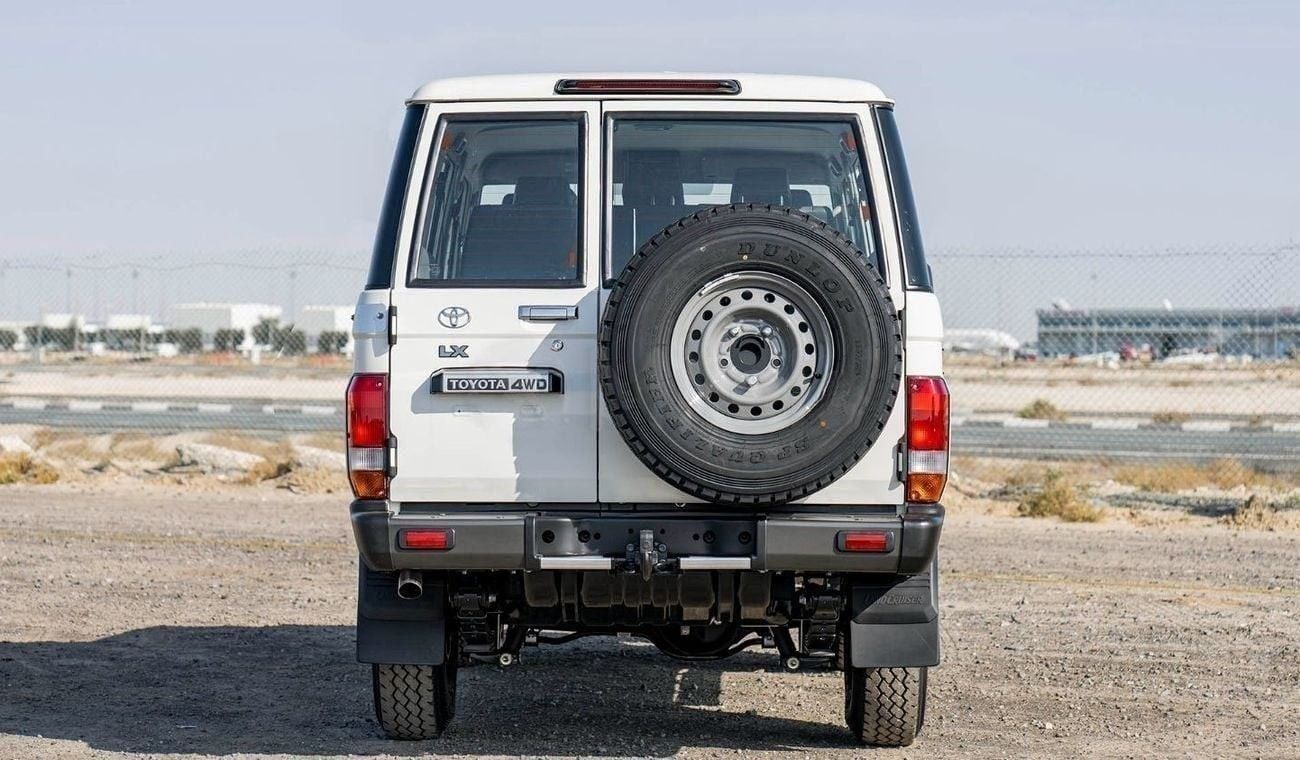 New Toyota Land Cruiser 70 LC76 4.2L 5DOOR DIESEL 2025 2025 for sale in Dubai - 824289
