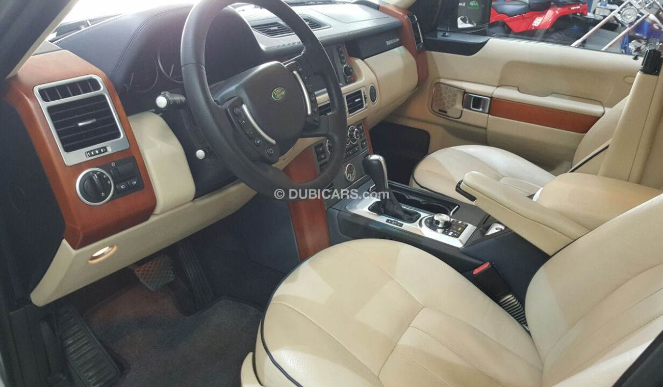 Used Land Rover Range Rover HSE 2008 for sale in Dubai - 65924