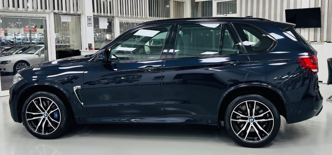 Used BMW X5M Std GCC .. FSH .. M Power .. V8 .. Top Range .. Perfect ...