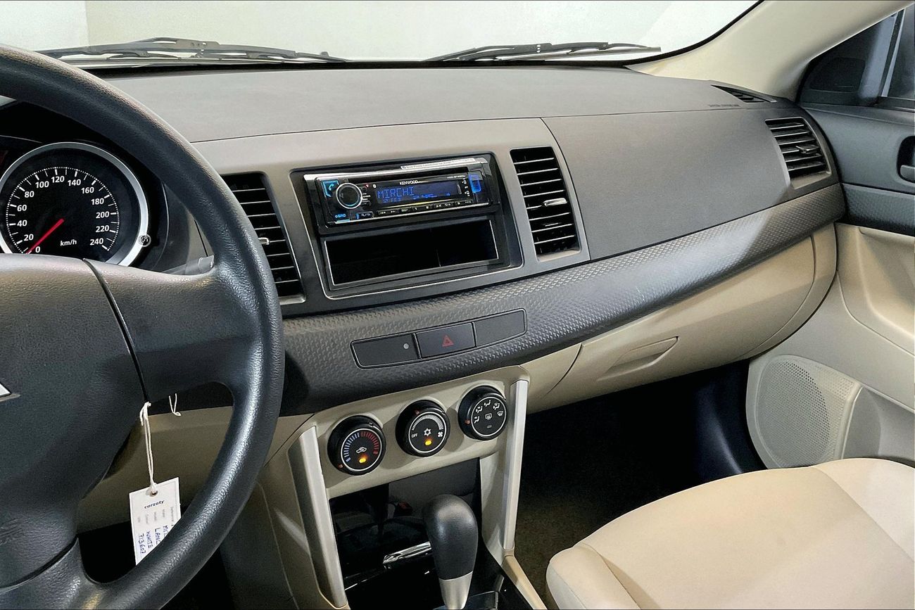 Used Mitsubishi Lancer GLX 2017 for sale in Dubai - 537959