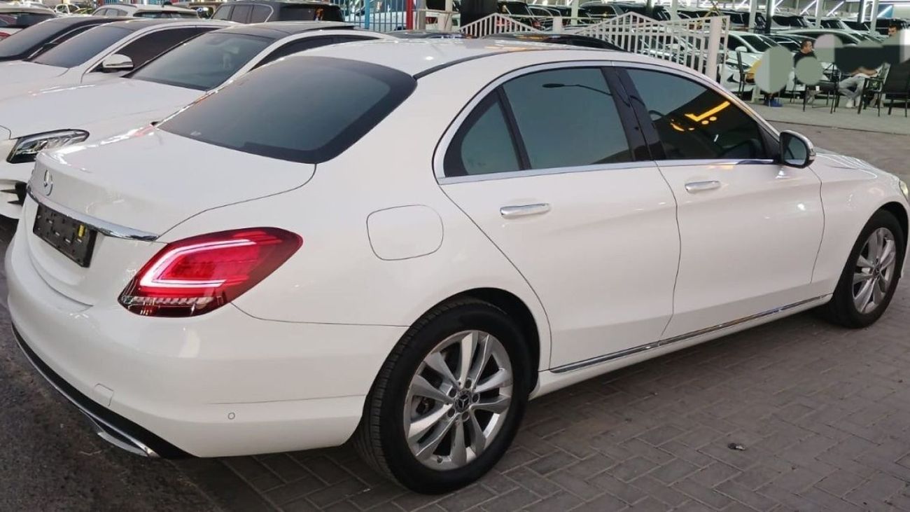 Used Mercedes-Benz C 220 2019 for sale in Dubai - 705982