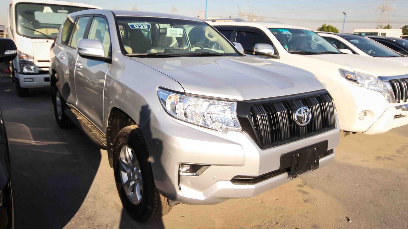 New Toyota Prado EX.R 2018 for sale in Dubai - 137961