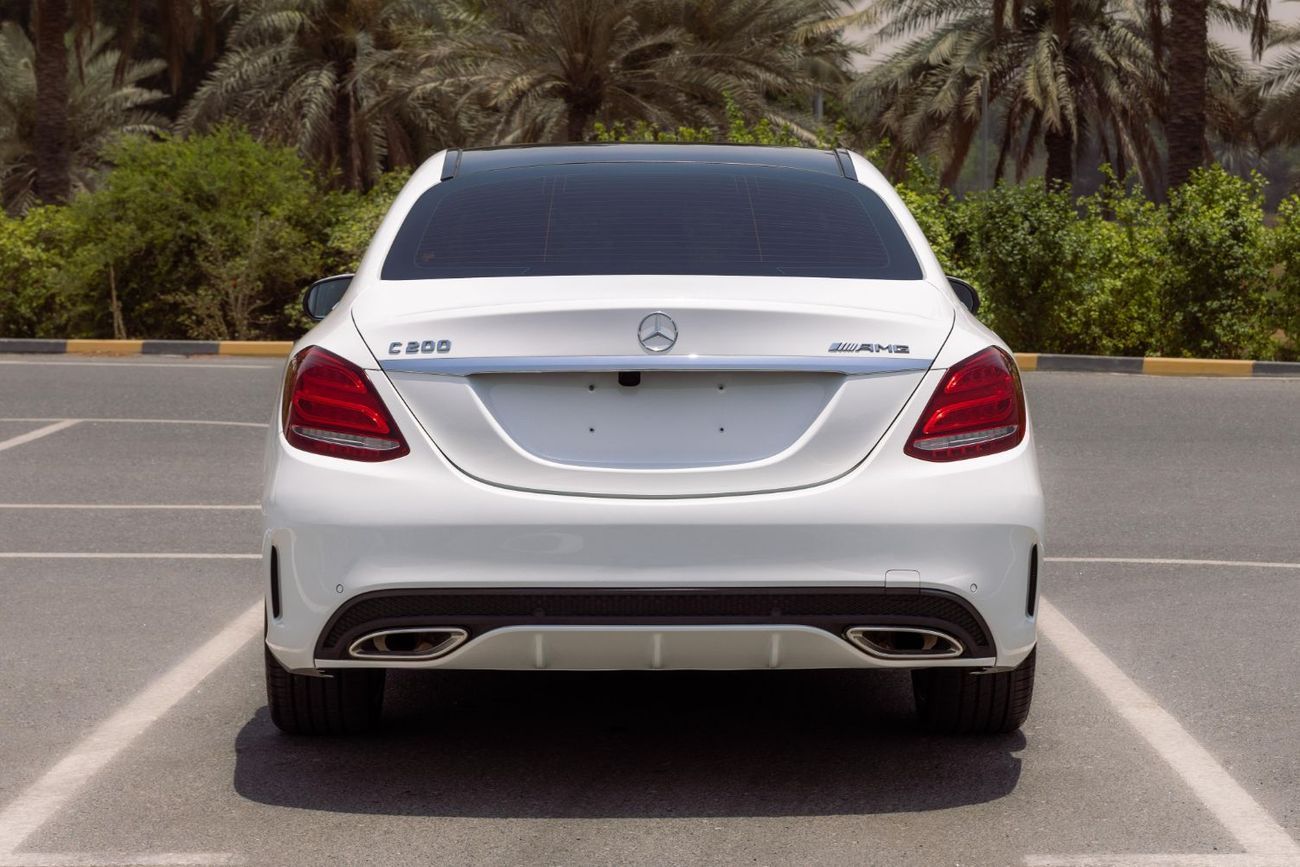Used Mercedes-Benz C200 2018 for sale in Dubai - 862677