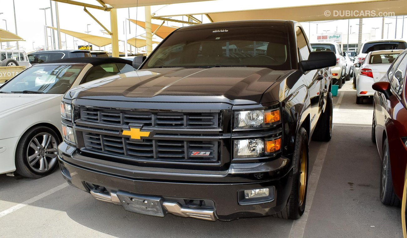 Used Chevrolet Silverado Z71 LT 2014 for sale in Dubai - 243549