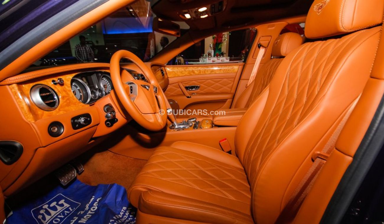 Used Bentley Flying Spur Mulliner Two Tone with 13000KM 2014 for sale ...