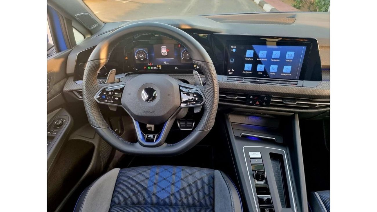 New Volkswagen Golf New! German Spec 2022 for sale in Dubai - 734109