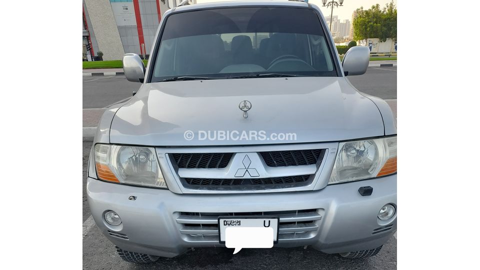 مستعملة ميتسوبيشي باجيرو 3000cc 2005 للبيع في عجمان - 645519