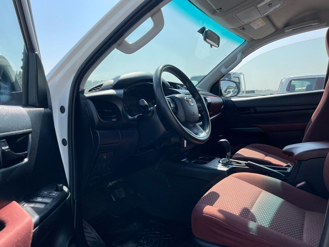 Used Toyota Hilux 2020 I 4x4 I Full Automatic I Ref#433 2020 for sale in Sharjah - 797195