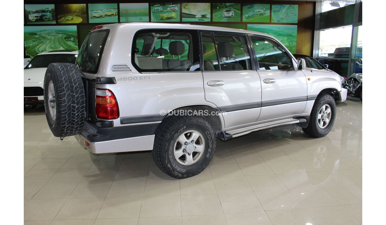 Used Toyota Land Cruiser 2000 for sale in Dubai - 156927