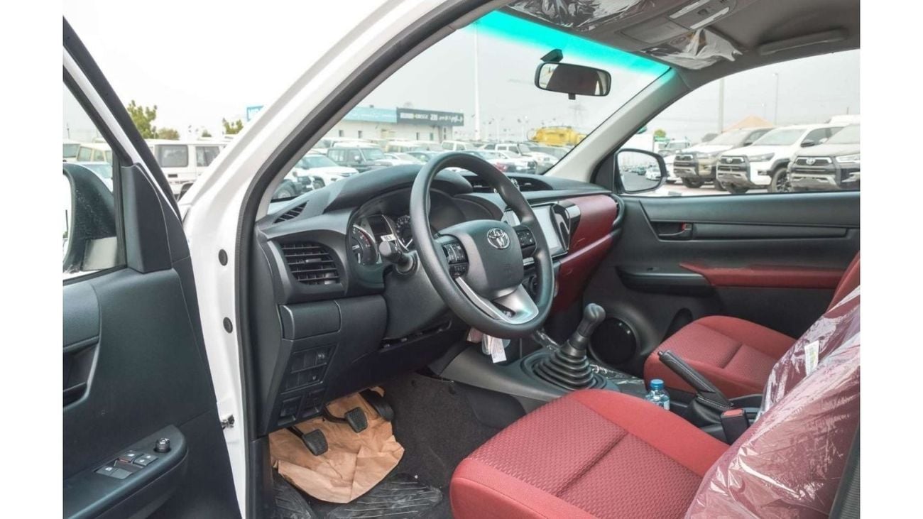 New Toyota Hilux HILUX Single Cabin 2.7L Petrol 4X2 , GLS 2024 for sale in Dubai - 779401