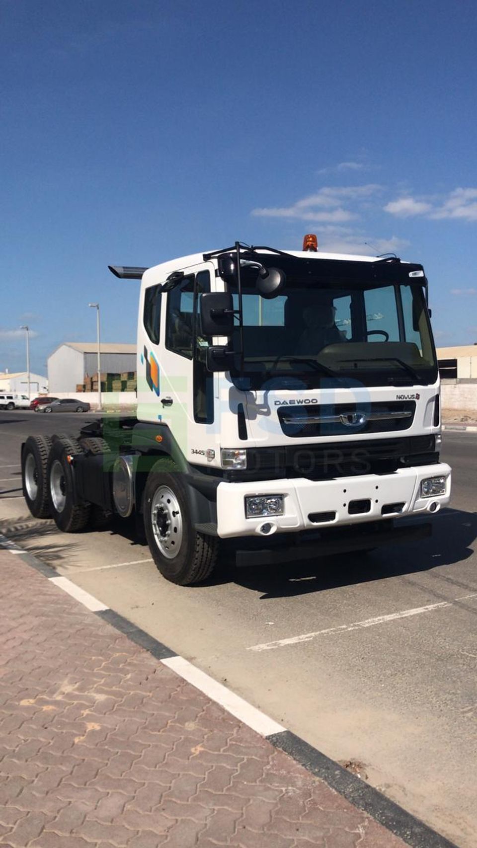 New Daewoo Novus Daewoo CL4TC Novus Euro V 6x4 Tractor (450PS,16S,HUB ...