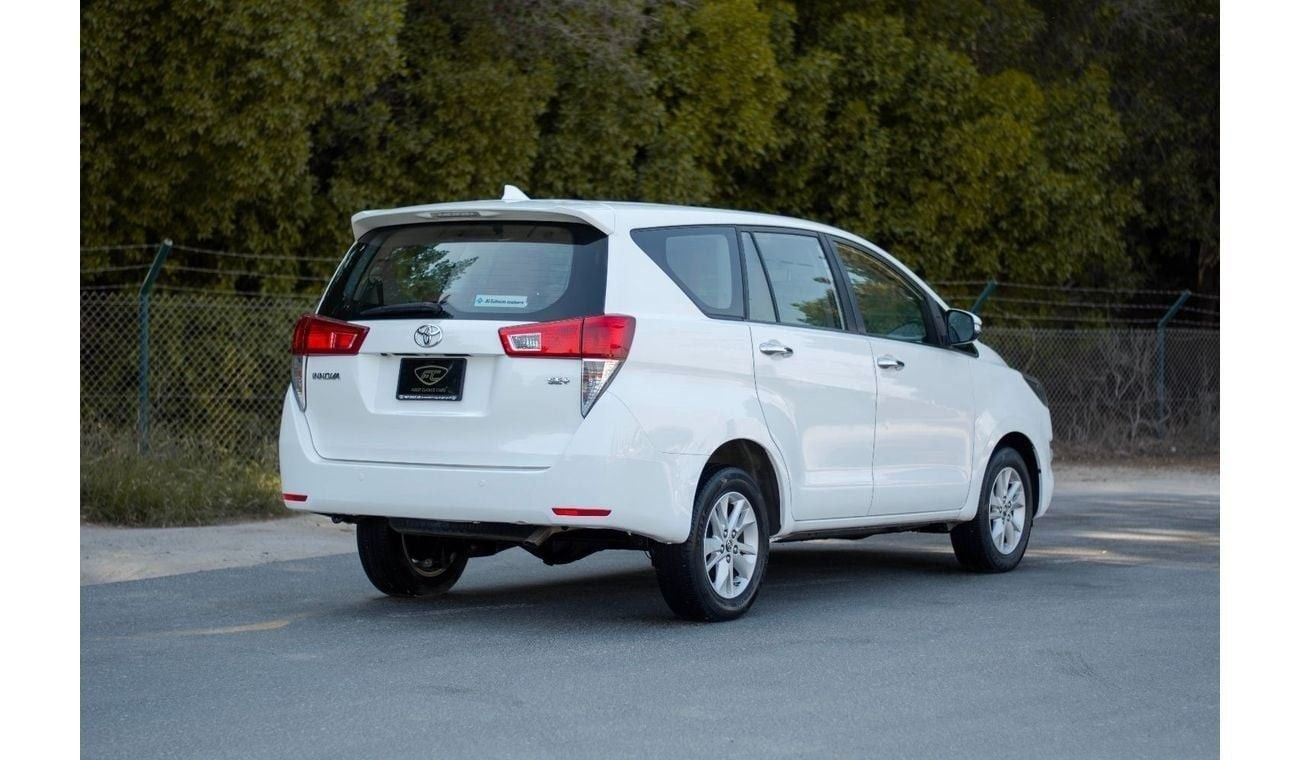 Used SE+ 2.7L AED 1,121/month 2017 | TOYOTA INNOVA | SE+ GCC SPECS | 7 ...