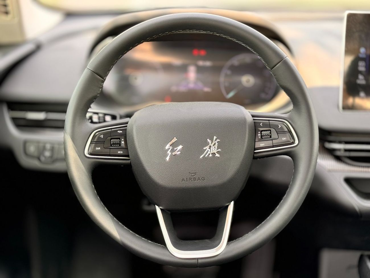 New HONGQI EQM5 HONGQI E-QM5 LUXURY WITH BLACK ROOF 2024 for sale in ...