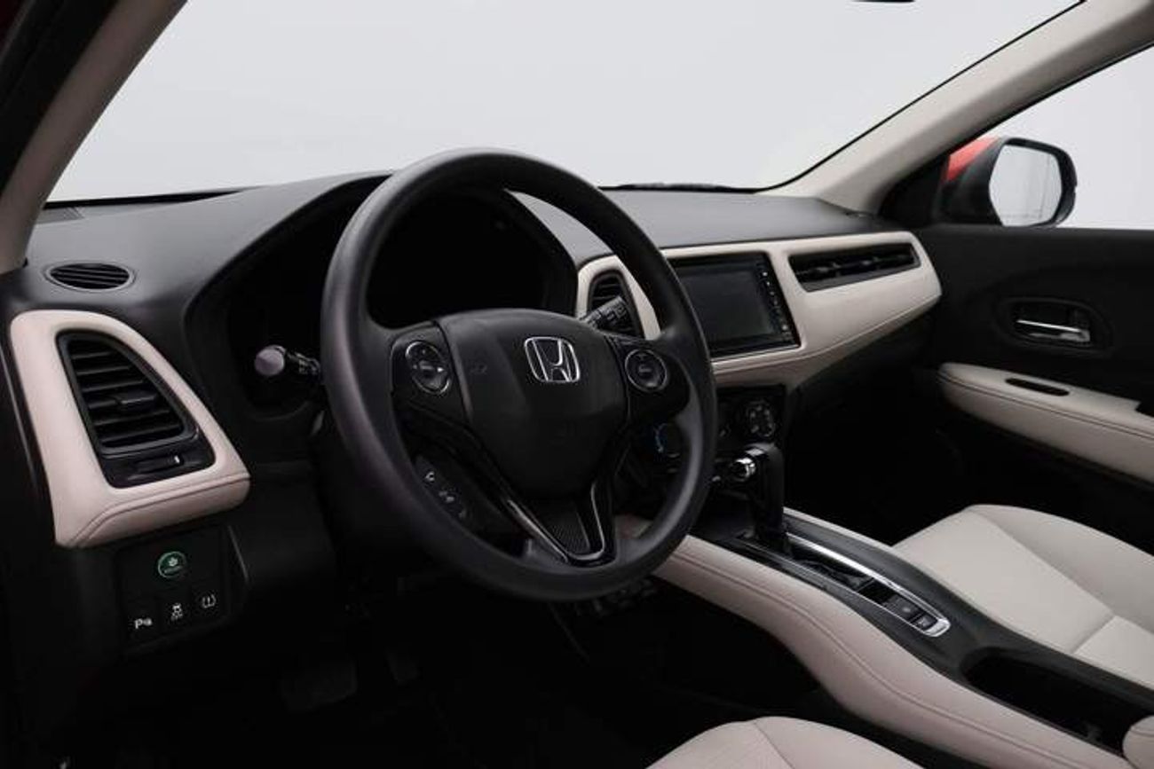 Used Honda HRV LX 1.8 2021 for sale in Dubai - 641480