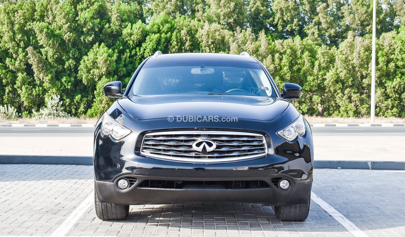 Used Infiniti FX35 2010 for sale in Sharjah - 632028