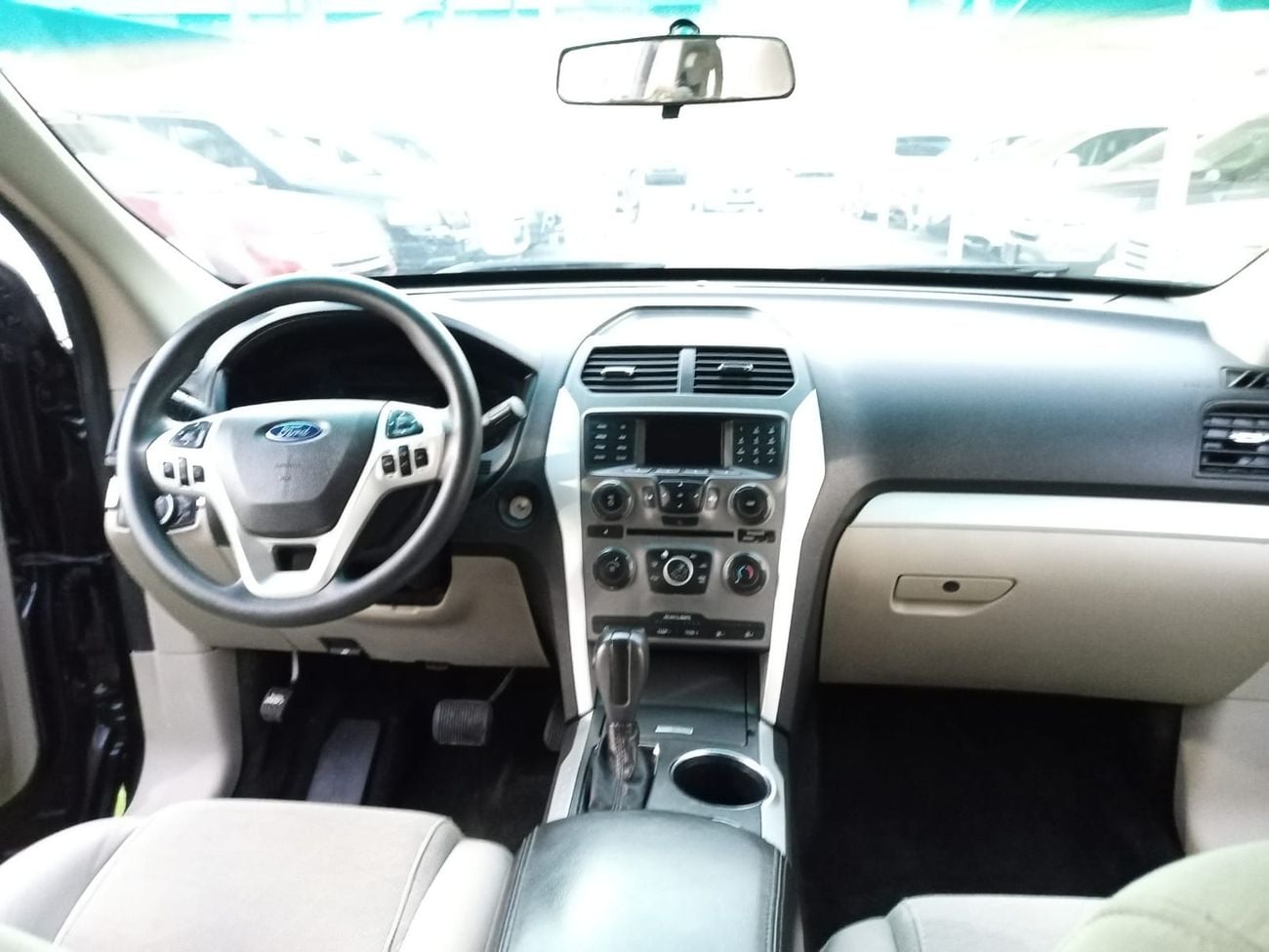 Used Ford Explorer 2014 model, dyed, Gulf agency, cruise control ...