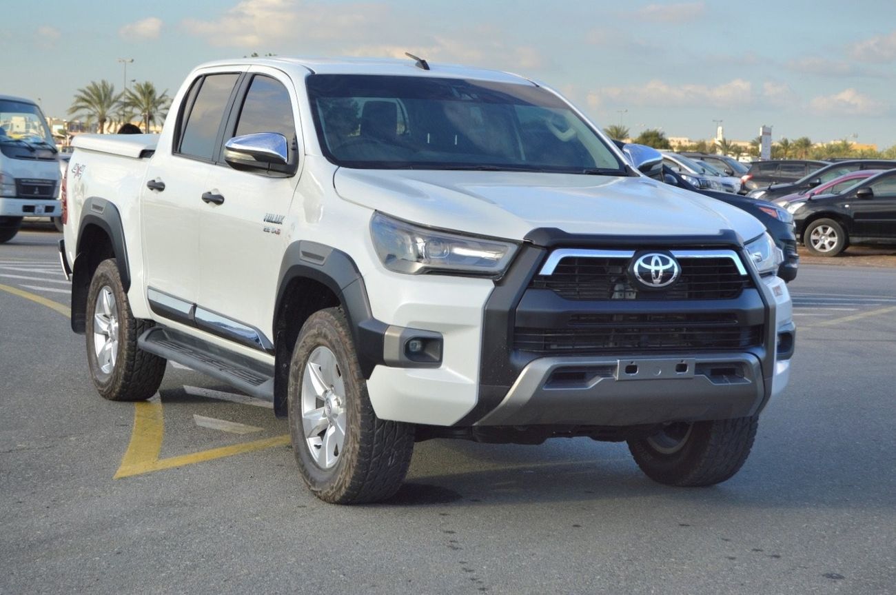 Used Toyota Hilux SR5 Diesel Engine Clean Car 2020 for sale in Dubai ...