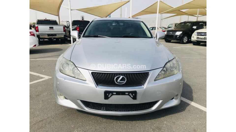 Used Lexus IS300 2007 for sale in Sharjah - 293007