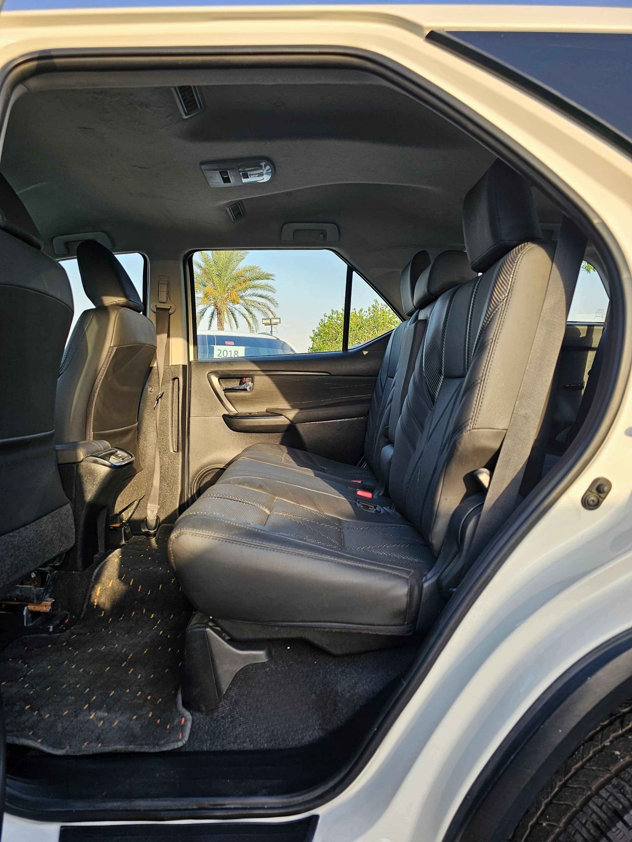 Used Toyota Fortuner EXR V4/ 4WD/ DVD REAR CAMERA/ LEATHER SEATS/ LOT ...