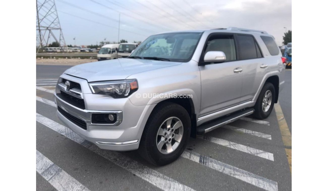 Used Toyota 4Runner 2013 for sale in Dubai - 290016