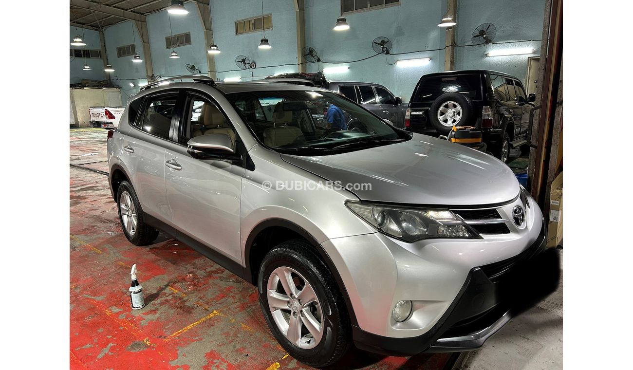 Used Toyota RAV4 VX.R 2013 for sale in Dubai - 599962