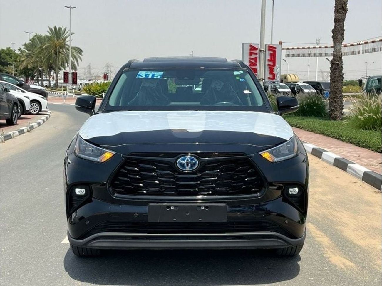 New TOYOTA HIGHLANDER GLE BLACK EDITION 2024 for sale in Dubai - 723673