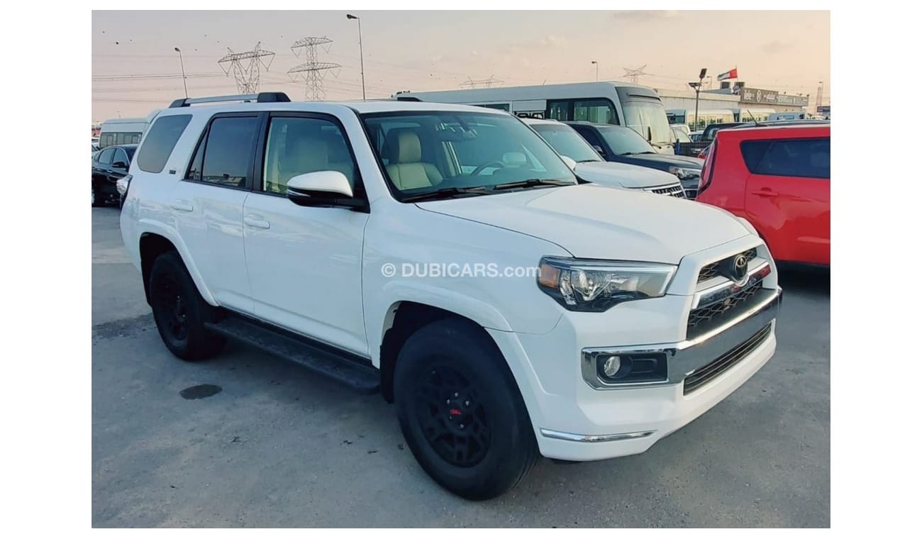 Used Toyota 4Runner TOYOTA 4 RUNNER WHITE 2020 for sale in Dubai - 569751