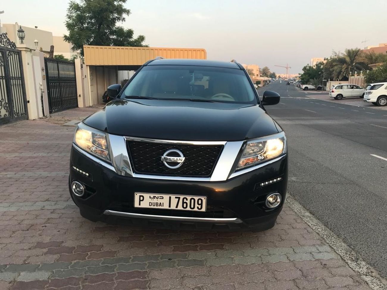 Used Nissan Pathfinder 2015 for sale in Dubai - 242277