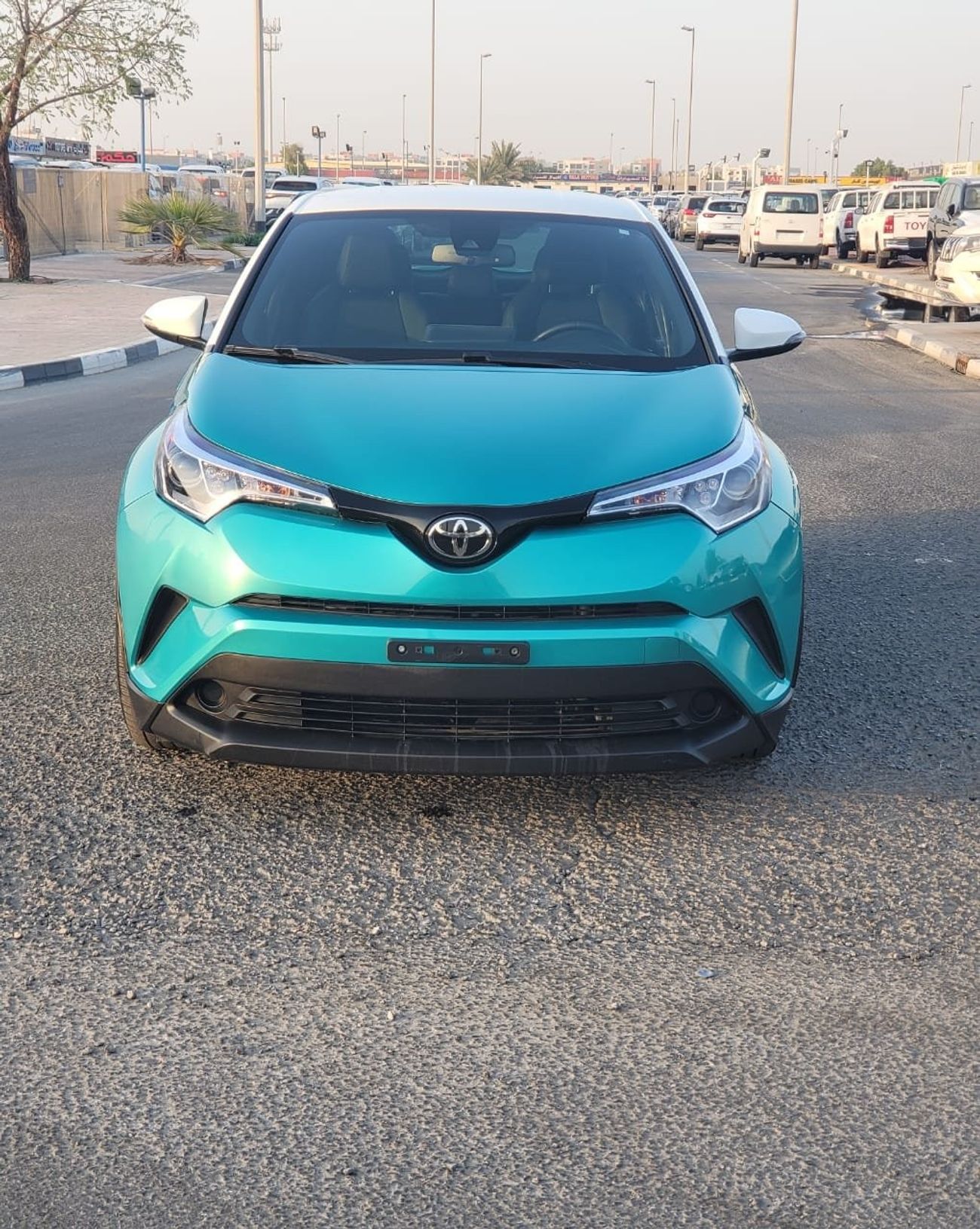 Used Toyota CHR 2018 for sale in Dubai - 550181