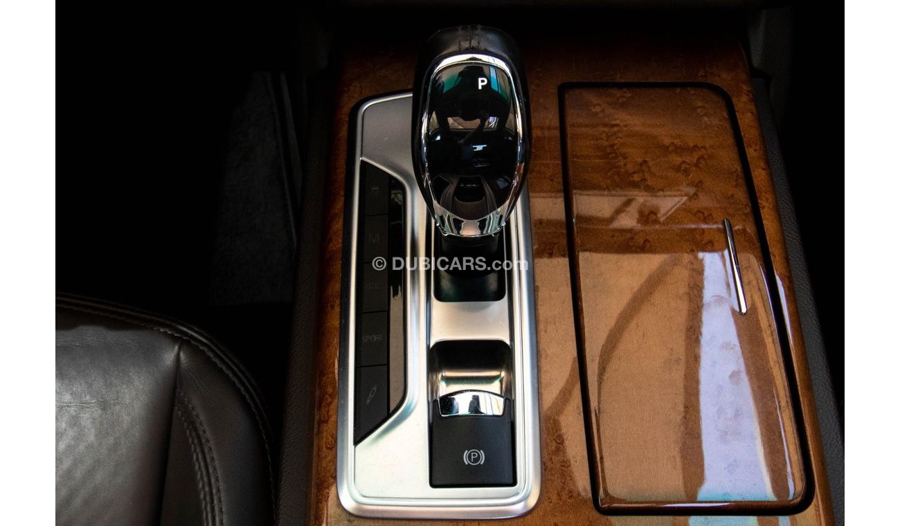 Used Maserati Quattroporte M156 2014 for sale in Dubai - 590184