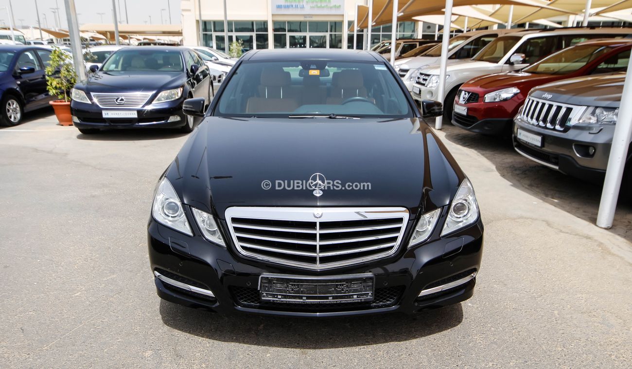Used Mercedes-Benz E300 Avantgarde 2011 for sale in Dubai - 67087