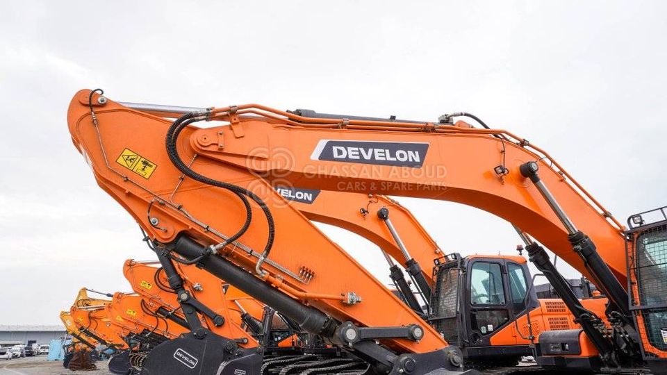 New Develon DX360LCA DX360LCA-7M Crawler Excavator MY2025 2025 for sale in Dubai - 861373