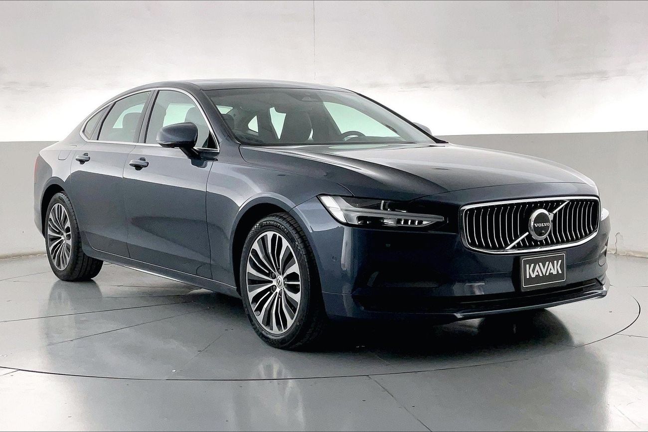 Used Volvo S90 B5 Momentum | 1 year free warranty | 0 Down Payment 2022 for sale in Dubai - 804129