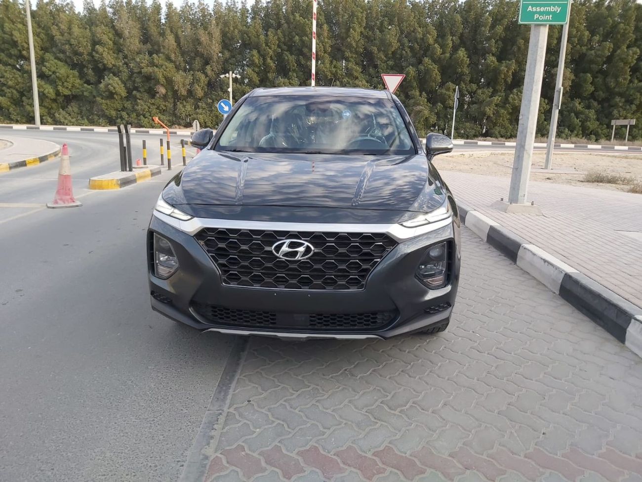 Used Hyundai Santa Fe New Shape 2020 for sale in Dubai - 484626