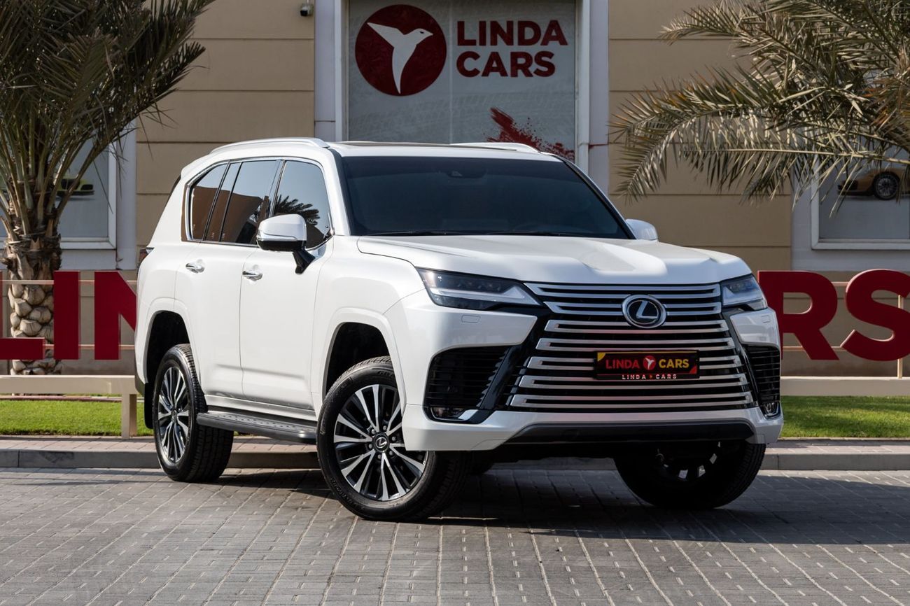 Used Lexus LX600 Signature 3.5L ( CYL) 2024 for sale in Dubai - 912051