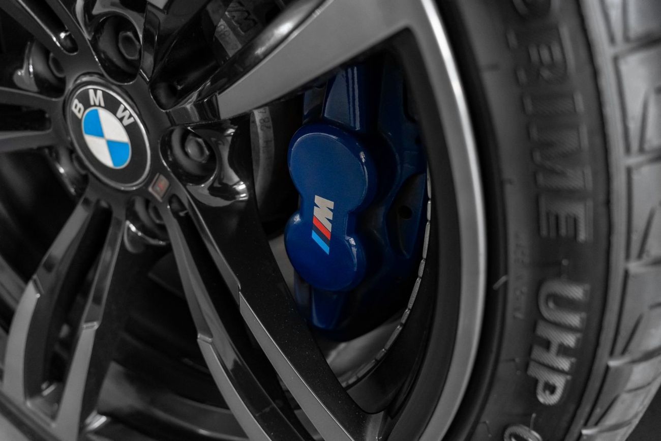 Used BMW M4 Std 2016 for sale in Dubai - 740947