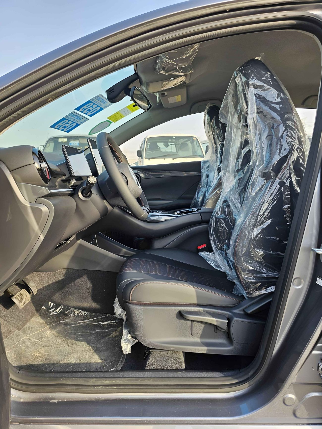 New BYD e2 ELECTRIC LUXURY | 405KM RANGE (CODE # 68028) 2024 for sale in Dubai - 811063