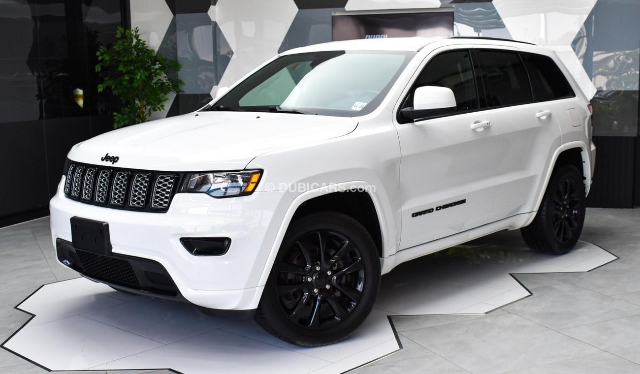 Used Jeep Grand Cherokee 2019 for sale in Dubai - 555130