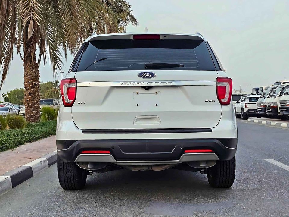 Used Ford Explorer XLT GCC/AWD/DUAL SUNROOF/LEATHER ELECTRIC SEATS ...