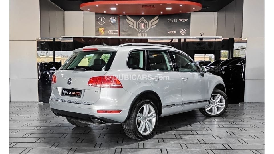 مستعملة فولكس واجن طوارق AED 2,100 P.M | 2015 VOLKSWAGEN TOUAREG SPORT V6 3.6L | GCC 360 ...