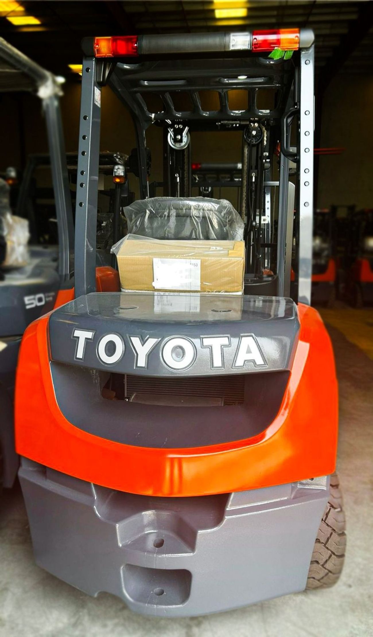 New Toyota Fork lift Toyota 3 Ton 3 Stage Diesel Forklift Truck Model ...