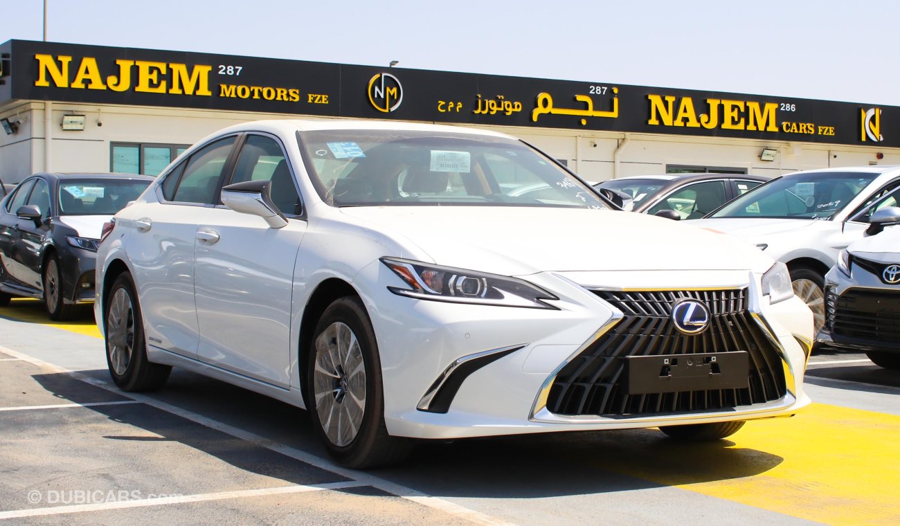 New Lexus ES 300 H 2022 for sale in Dubai - 543461