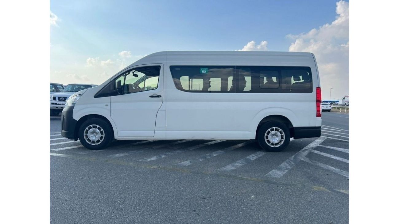 Used 2020 Toyota Hiace 3.5L V6 - 13 Seater - Patrol - Manual - 2020 for ...