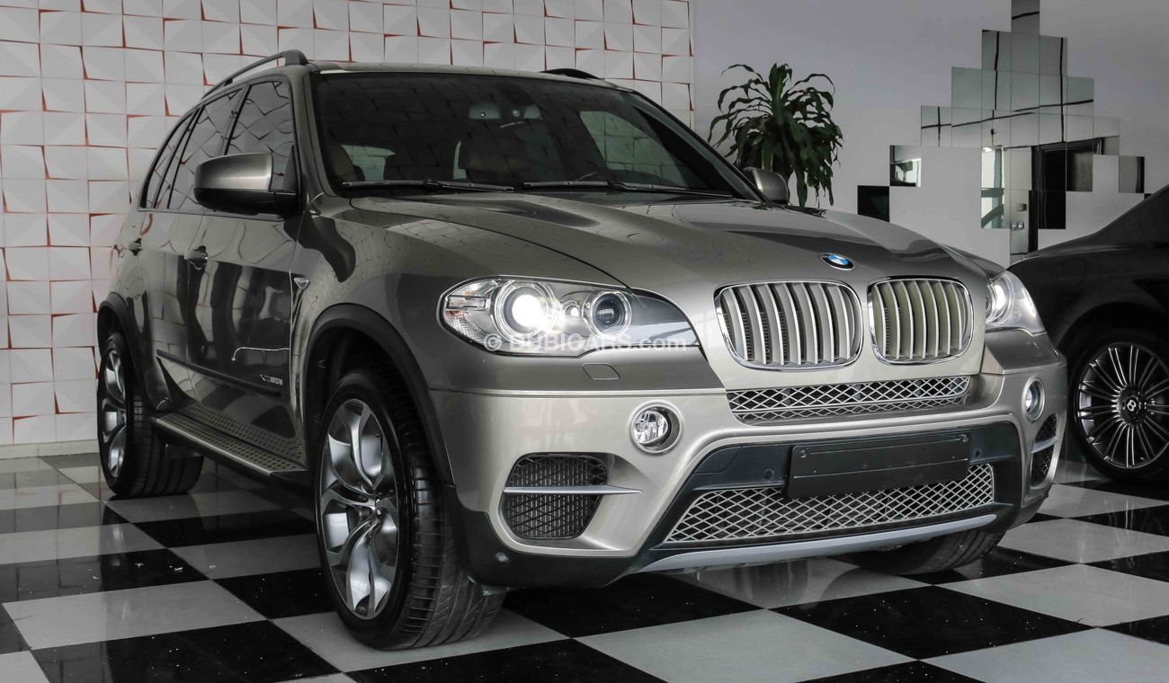 Used BMW X5 Xdrive 50i 2012 for sale in Dubai - 106977